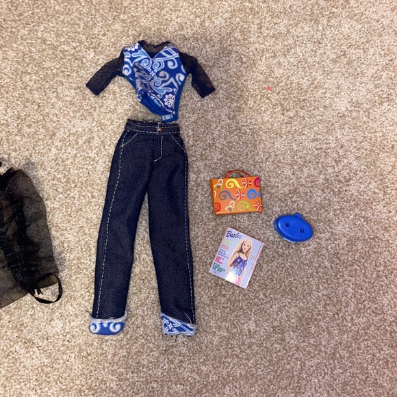 Mattel | Toys | Barbie Fashion Avenue Metro Seattle Latte Outfit | Poshmark